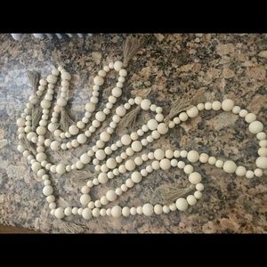 Home Essentials | Holiday | Garland 4 Feet | Poshmark